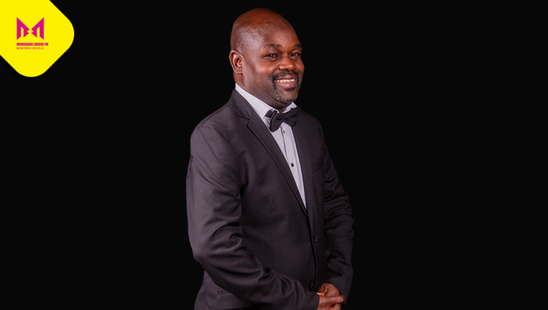 Khalanga Pat Mathebula - Munghanalonene FM